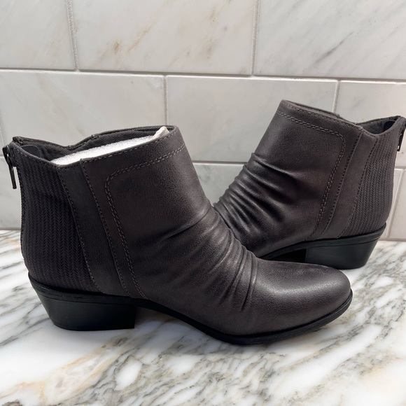 BareTraps | Shoes | New Baretraps Georgina Ankle Booties In Dark Grey Size 55 | Poshmark